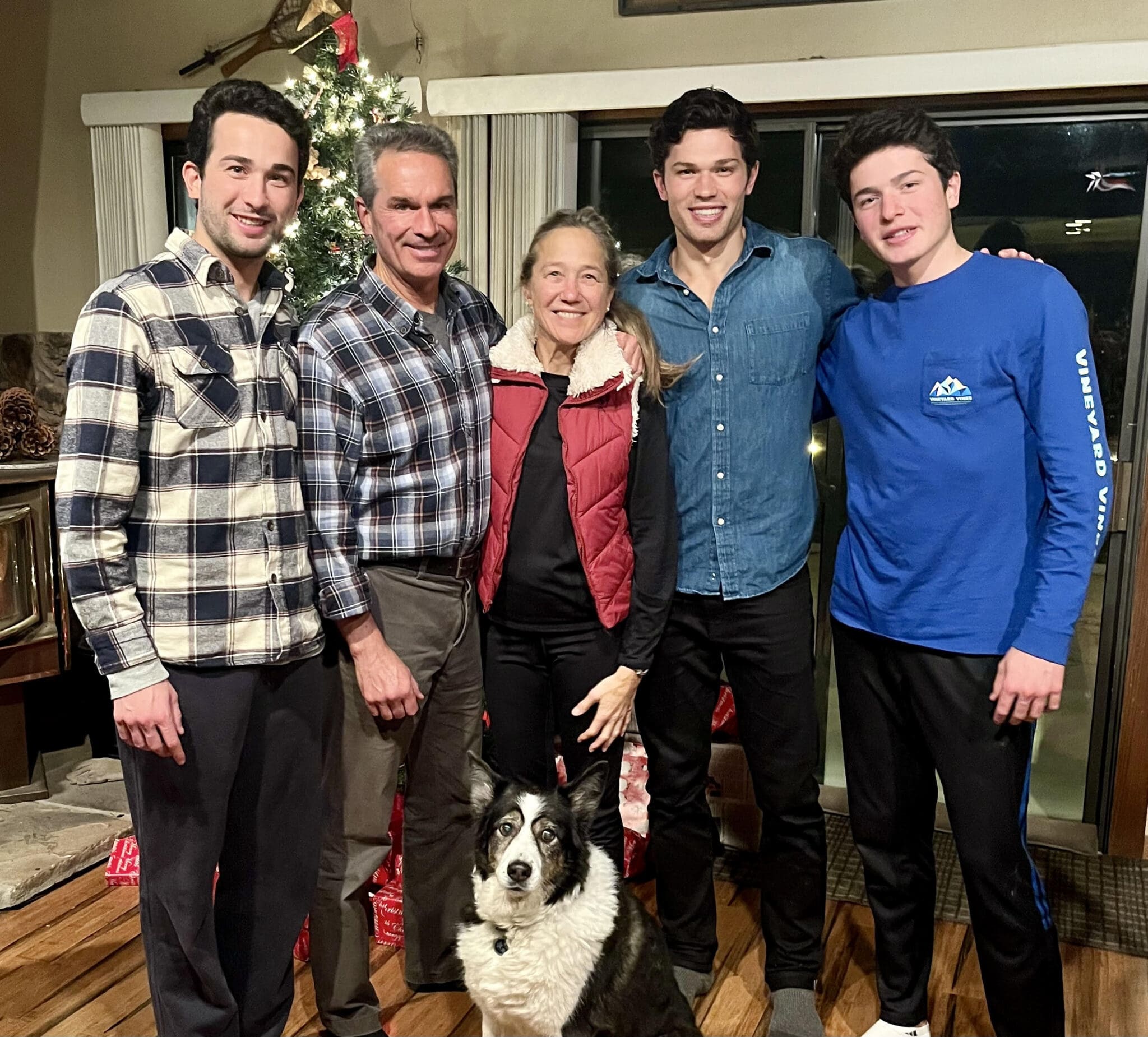 “Happy Days” For Parade Theme Winner | Circling The News