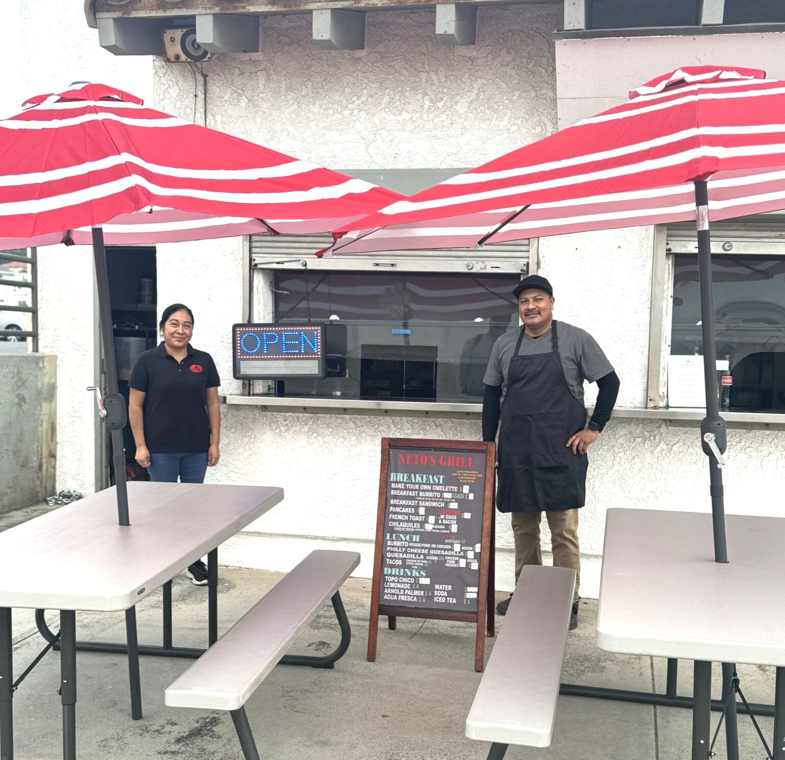 New Café, Neto’s, Opens on the Beach | Circling The News